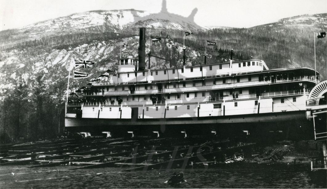 1997.002.91 S.S. Nasookin launched at Nelson, May, 1913. | Arrow Lakes ...