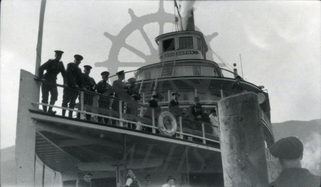 2001.037.44 Troops leaving on Bonnington, 1st war, CPR wharf, Nakusp ...