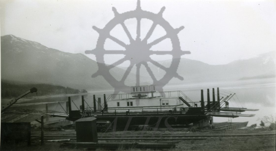 2003.026.235 Steel ferry being built for Arrow Park. | Arrow Lakes ...