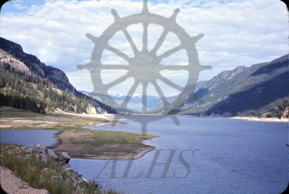 2018.032.300 Lower Arrow Lake above Robson, ca. 1972 | Arrow Lakes ...