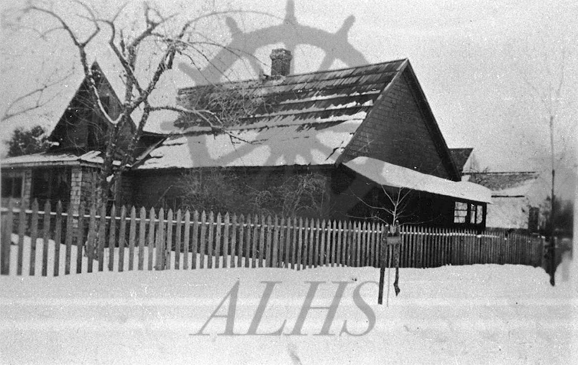 2014.003.4006 Mrs. Moffat house | Arrow Lakes Historical Society