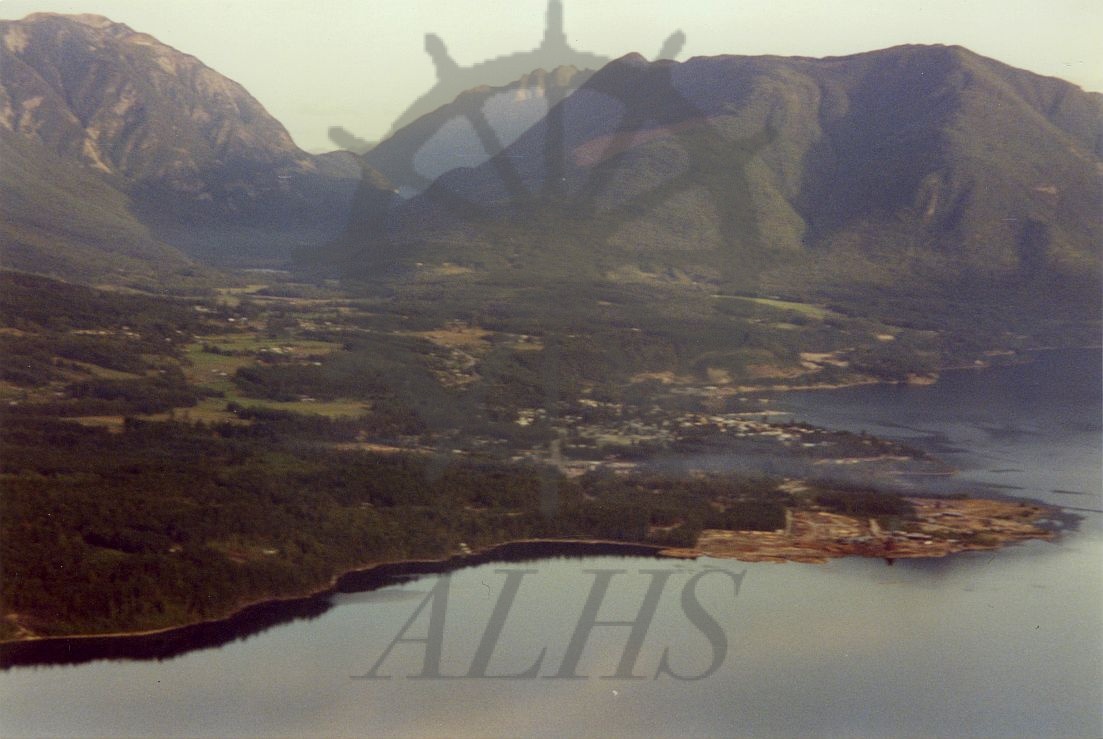 2021.002.2.11 Aerial view of Nakusp, 14 September 1990 | Arrow Lakes ...