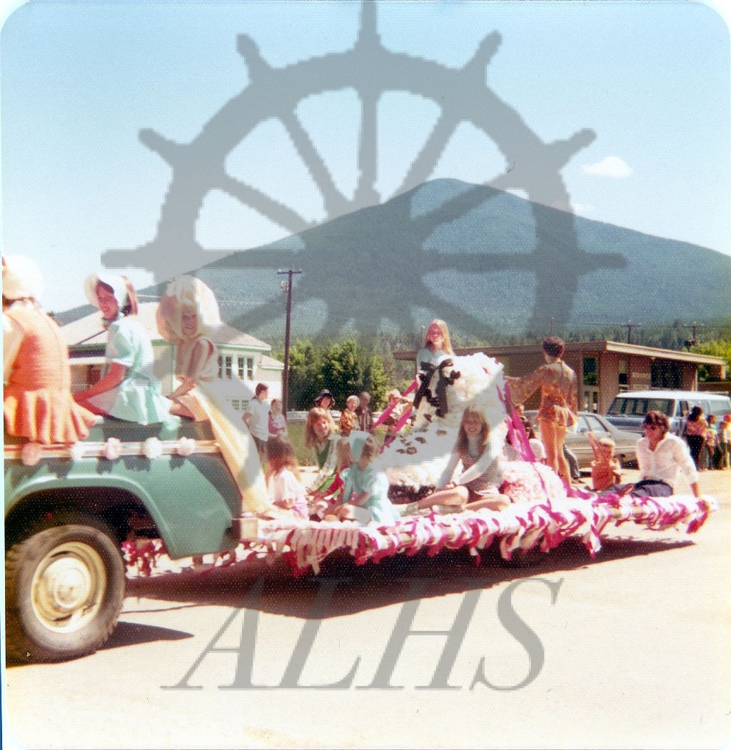 2020.007.6.35 Nakusp Figure Skating Club float, July 1st parade, 1975 ...