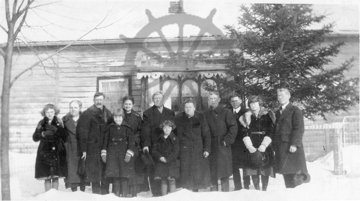 2022.014.3.9 Cowan family | Arrow Lakes Historical Society